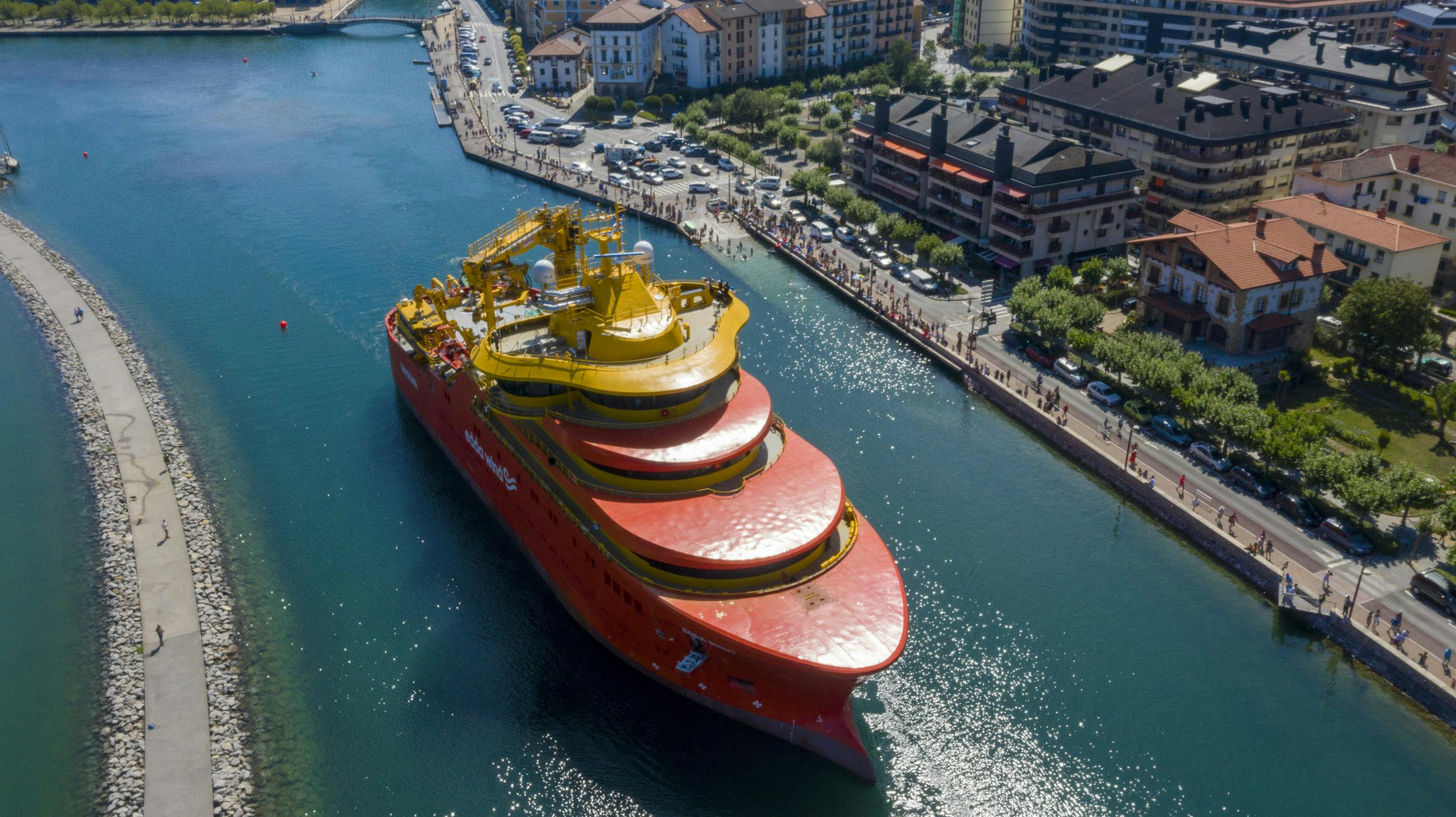 Edda Wind takes delivery of "Edda Brint" - Edda Wind